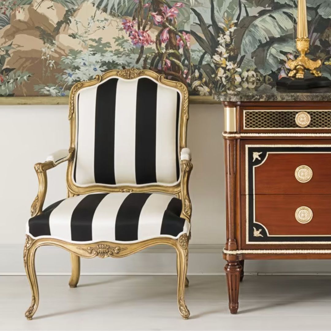 The Maharaja Chair - Black & White